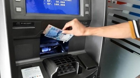 Cara Mengambil Uang di ATM Mandiri dan Setor Tunai lewat CDM