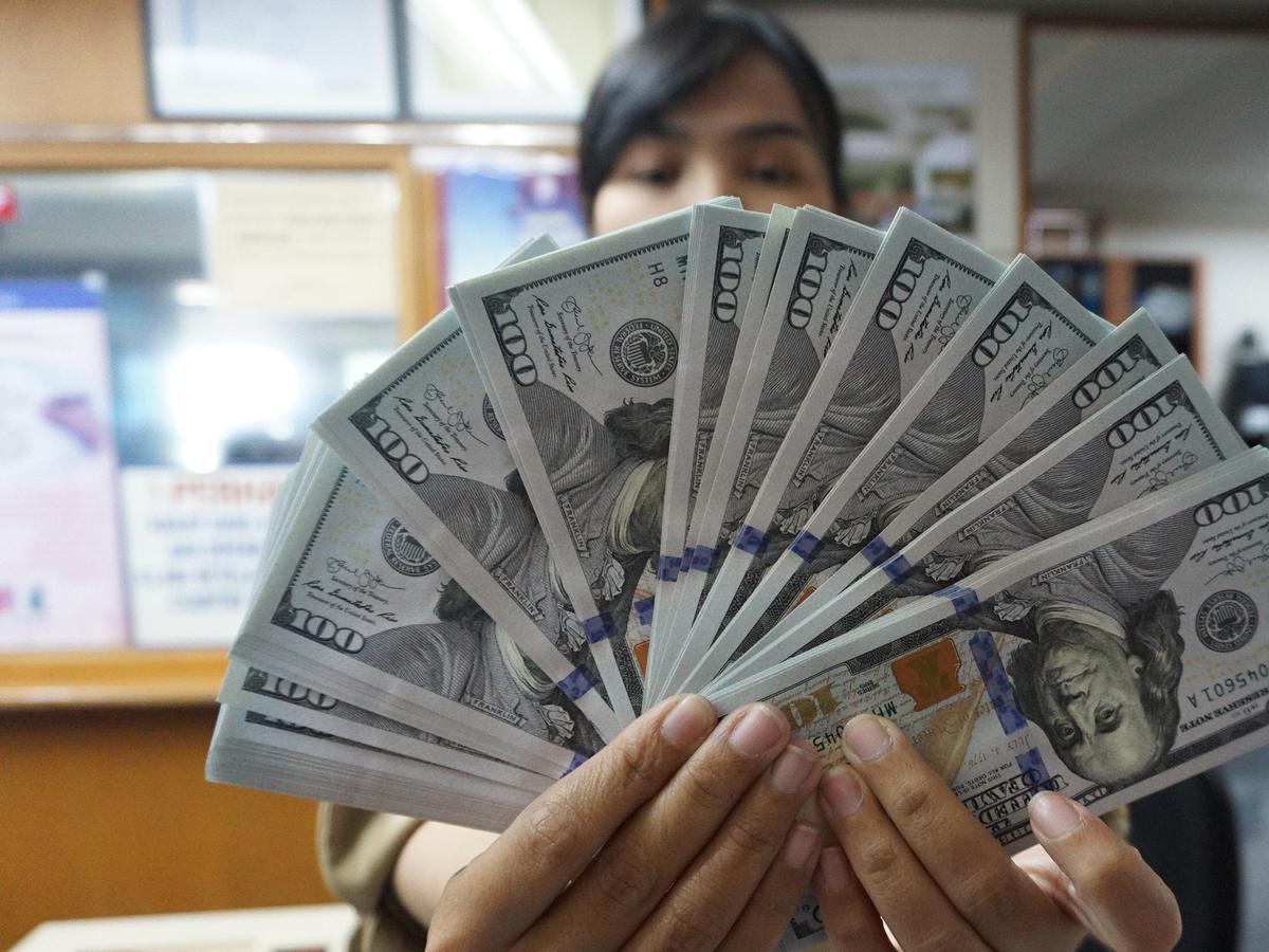Dollar Ke Rupiah Hari Ini Di BCA Mandiri Dan BRI Simak Ya Dollar Ke Rupiah Hari Ini Di BCA Mandiri Dan BRI Simak Ya